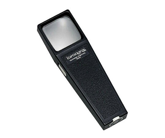 池田レンズ工業 角型ライトルーペ G7502 1個●倍率3倍、レンズサイズ40X40mm、プラスチックレンズ使用。照明の行き届かない場所に最適です。●入数：1個●倍率：3倍●レンズサイズ：30×30mm●重さ：36g●商品サイズ：120×3...