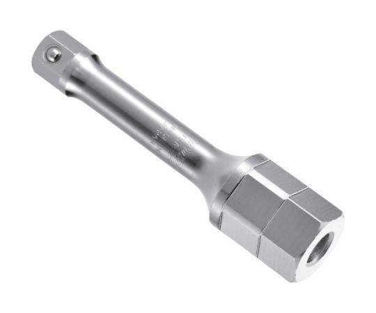 トップ工業 継足ソケットアダプター（呼び25用） TSA-25 1個●持出、継足ソケットの取り付け・取り外しに適しています（全長50mmにも対応）。●ラチェットレンチ・メガネレンチに接続してご使用ください。●脱落防止ボール付きです。●品名：...