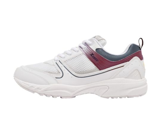 ジーベック 静電スポーツシューズ ホワイト 25.5cm 85805-32-255 1足●通気性に優れたメッシュ素材を使用した先芯なしの軽量シューズに、静電機能を装備して、静電気を嫌う軽作業の現場に対応します。●足首に印象的な配色を施したシ...