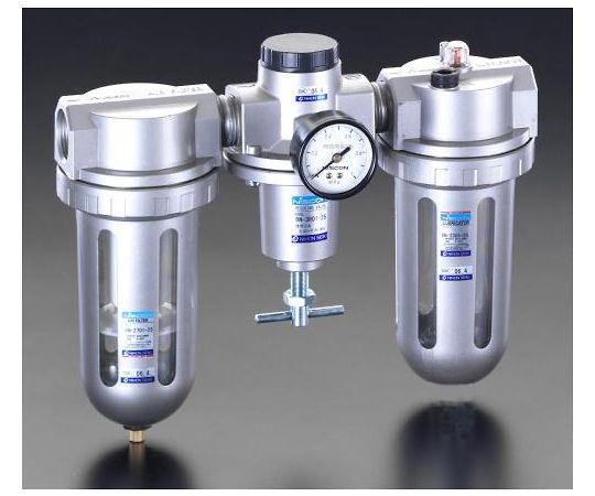 エスコ F.R.L.ユニット Rc1" EA153CD-38 1個●周囲温度：5〜60℃●貯油量：400mL●ろ過度：40μm●重量：3.8kg●面間：320mm●使用圧力：0〜1.0MPa●設定圧力：0.05〜0.85MPa●取付ねじ：R...