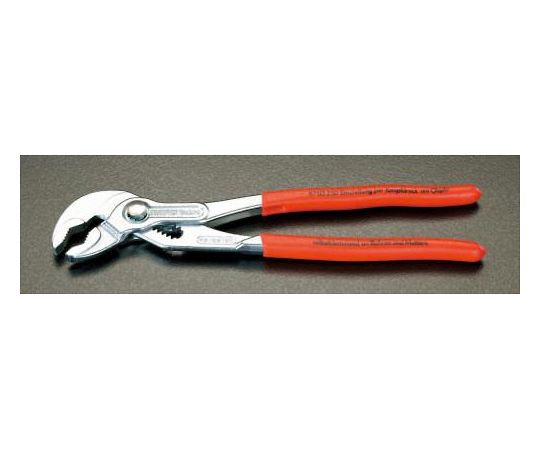 KNIPEX 1・1/2"/250mmウォーターポンププライヤー EA531EG-12 1個●コブラシリーズ。●ワークに直接当てて、プッシュボタンで口幅調整できます。●スプリング付ボタンにより調整が楽です。●ジョイント部は横方向へのブレを防...