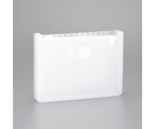 ●縮めるとコンパクト、ポケットを広げると自立可能。●ドキュメントスタンド全商品にインデックスが付いています。●ポストカードサイズにバンドが付いています。●材質：PP●サイズ：316×20（〜330）×235mm●カラー：ホワイト●厚み：1....