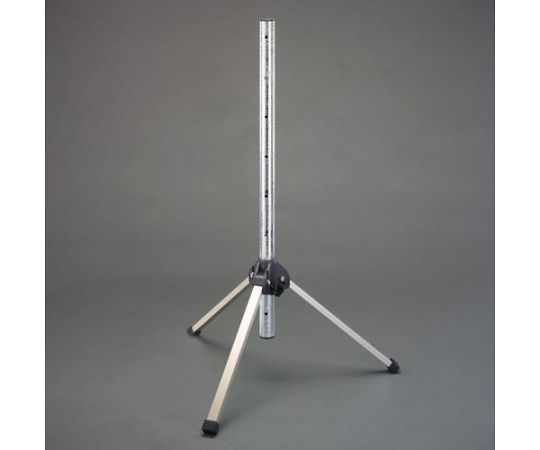 ●仮設現場でのウォールボックス等の取り付けに使用します。●三脚式なので、どこでも簡単に設置できます。●コンパクトで運搬も非常にラクです。●丈夫な単管を使用しています。●投光器等の取り付けにも使用できます。●サイズ：φ1,080×1,000〜...