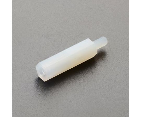 ●頭対辺：5.6mm●サイズ：B／6mm L／22mm●材質：ナイロン●使用可能なナット：M3×0.5●入数：10本