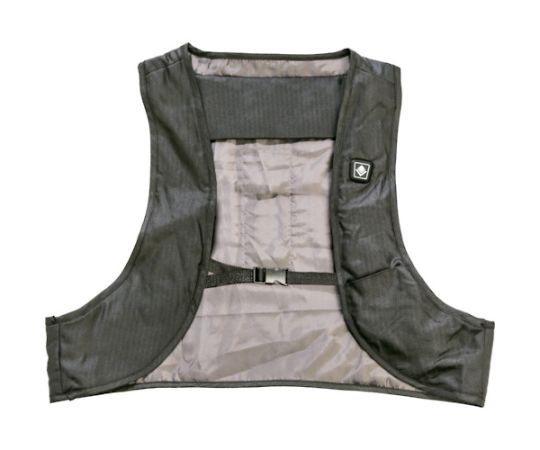 ●ショート丈で薄い素材、作業服の中に着用してもかさばらないヒーターベストです。●首ポッカヒーター採用で、肩と首の切り替えが可能です。●「遠赤外線」でぽっかぽか、わずか8秒で「速暖」します。●寒い日の現場作業に。●バッテリー、充電器は別売です...