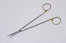 【オートクレーブ対応可能商品であっても使用する際に表面の油が付着しておりますと熱焼けし錆が出てしまいます。必ず食器用の中性洗剤等で油を落としてからご使用下さい。】多くの医療機関で採用されている高品質なステンレス器具です。プロユースでありなが...