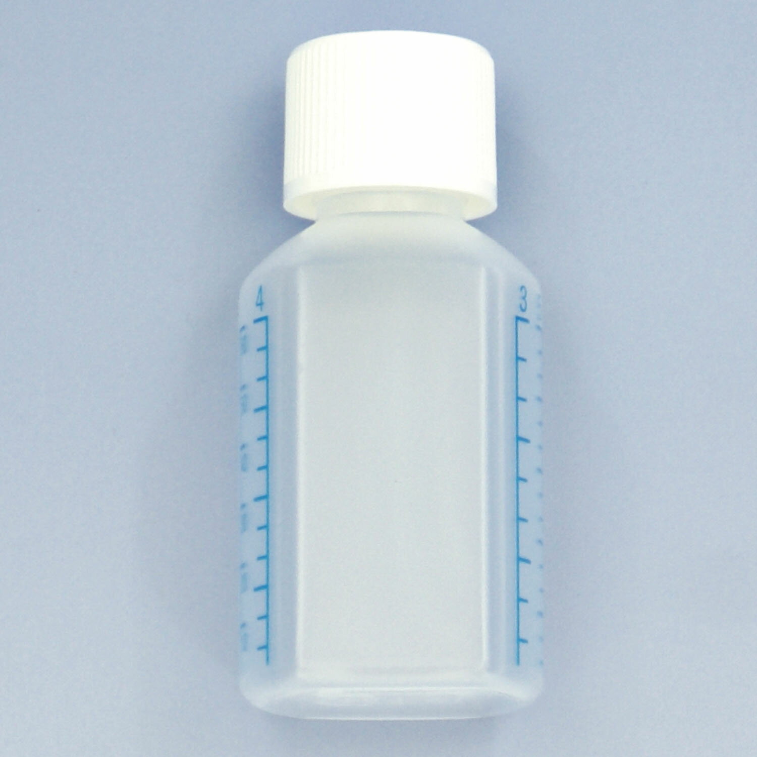 ●目盛が印刷加工されていますので薬が大変見やすくなっています。特殊加工の為、触っても、煮沸消毒されても印刷の色は落ちません。※目盛は目安です。正確性はありません。●目盛が印刷加工されていますので薬が大変見やすくなっています。特殊加工の為、触...