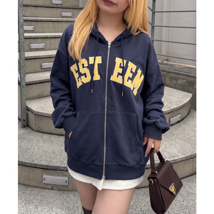 2026AW【ANOTHER BRANCH OLIVE des OLIVE】■Design・フロントに大胆にあしらわれたロゴアップリケが存在感バツグンのWジップスウェットパーカー。・フード部分に施された刺繍とハートモチーフが、後ろ姿やフード...