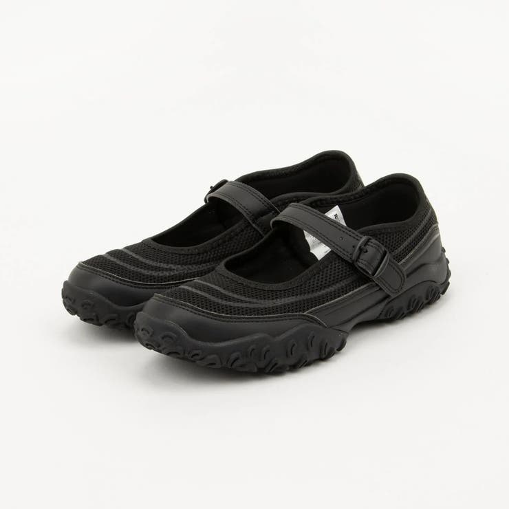 95年に発売されたTERRAIN CRUSHERを現代的にアレンジし、スポーティなラインパターンを追加してゴープコアテイストを演出しながらも、上品なムードを演出しました。オーソライトインソールを使用し、クッション性、抗菌性、防臭機能に優れて...