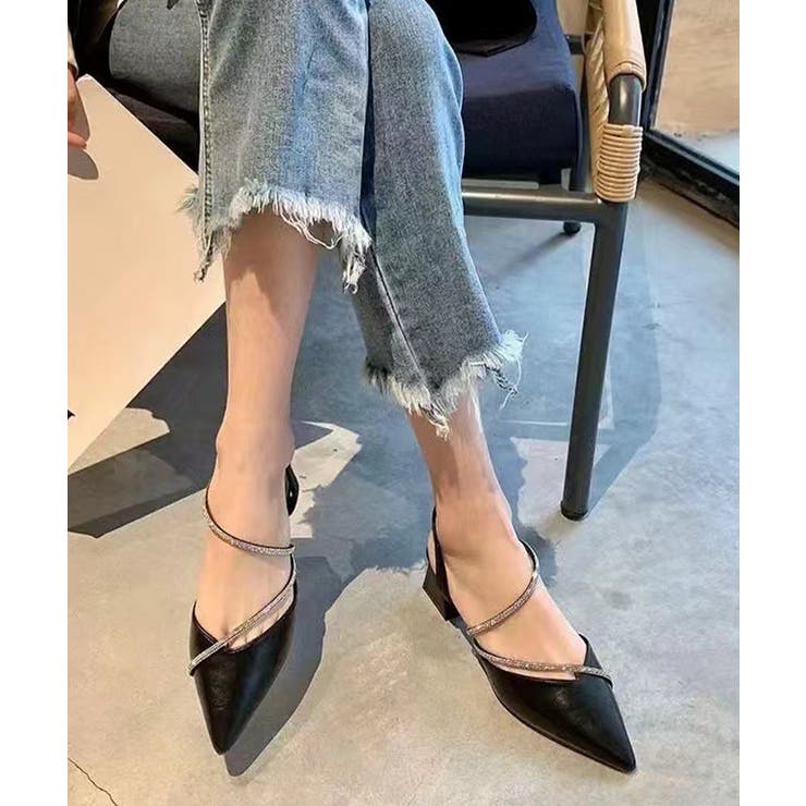 ミュールチャンキーヒール 歩きやすいシューズ 大人疲れにくいヒールパンプス 入学入園式卒業式パンプス 走れる オフィス靴上品高見えパンプス 美脚パンプス披露宴 きれいめパンプス黒ラインストーンと合成皮革素材を組み合わせた、大人っぽいポインテ...