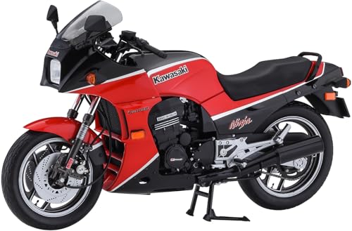 ハセガワ 1/12 カワサキ GPZ900R (A2) Ninja 1985 北米仕様 プラモデル 21783 組み立て塗装が必要なプラモデル。 別途、接着剤や工具、塗料等が必要。 1/12スケール未塗装プラスチック組み立てキット 完成時サ...