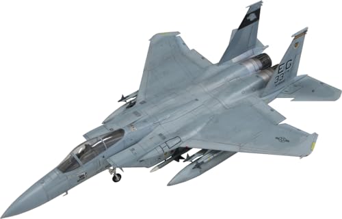 ファインモールド 1/72 ジェット機シリーズ アメリカ F-15C 戦闘機 “湾岸戦争” プラモデル FX14 組み立て塗装が必要なプラモデル。 別途、接着剤や工具、塗料等が必要。 1/72スケール未塗装プラスチック組み立てキット 機体に...