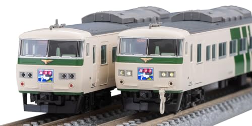 TOMIX Nゲージ JR 185 0系 踊り子 強化型スカート 基本セットB 98567 鉄道模型 電車 東日本最後の国鉄型特急をリニューアル! ハイグレード (HG)仕様。 車番は選択式で転写シート付属。 JRマーク、靴ずり、ドアレール...