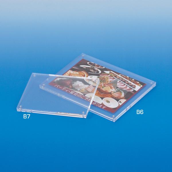 ■種別／B6■サイズ／159×209mm■使用メディア／厚さ0.5mmまで■素材／透明アクリル5mm厚×2枚メーカー・委託先在庫のため在庫確認が必要な商品です。予期せぬ欠品・廃番の可能性がございます。