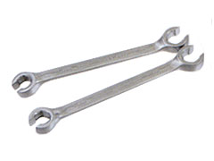 Pro-Autoのフレアナットレンチです。 サイズ：11mm×13mm 全長：154mm