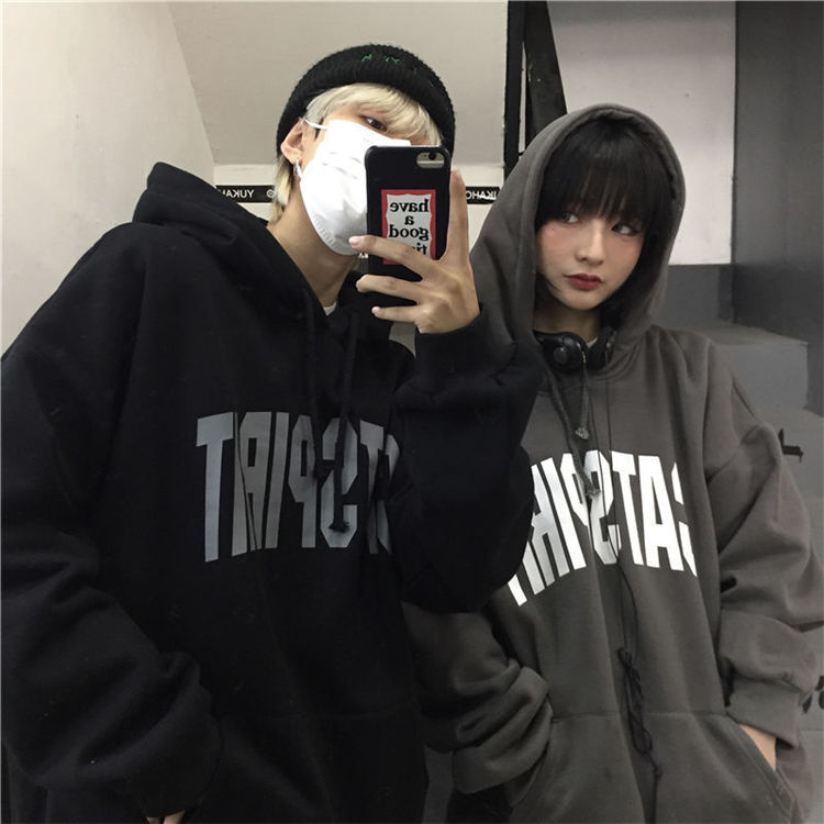 商品詳細商品内容カップルパーカー素材綿、ポリエステルカラー写真通りサイズ(cm/kg)サイズ画像をご確認ください。※サイズは平置きの状態で計測しています。※測る箇所により、若干の誤差が生じる場合もございます。ご了承下さいませ。注意※モデル着...
