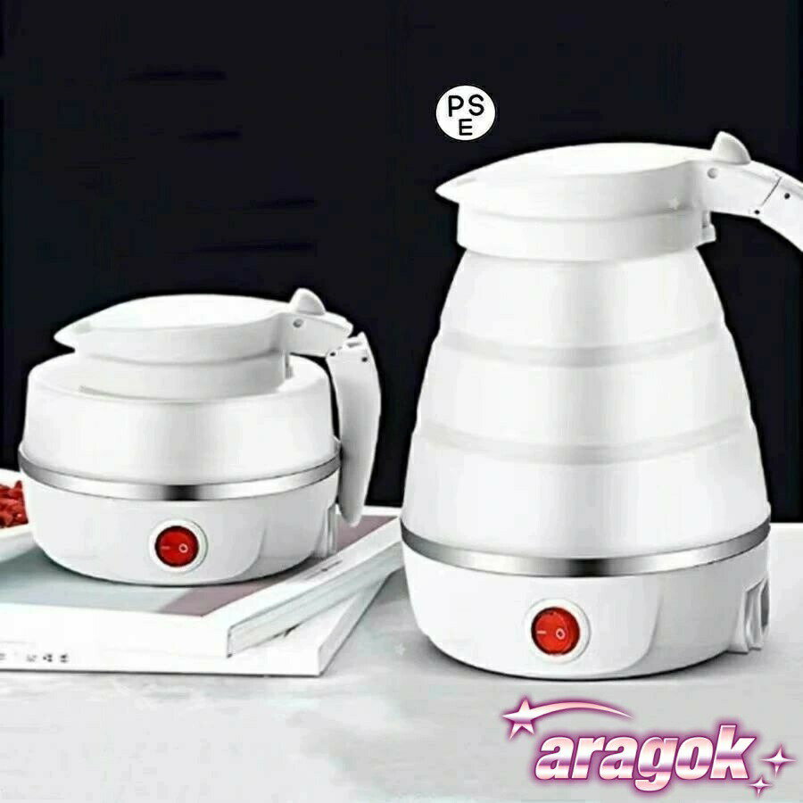 収納や持ち運びに便利な「折りたたみケトル」シリコン製のケトルなので使わない時はコンパクトに折りたためて収納場所に困りません。スーツケースに入れても場所を取りません。つまみひとつの簡単操作。脱着式のプラグで収納時にかさばりません。【商品詳細】...