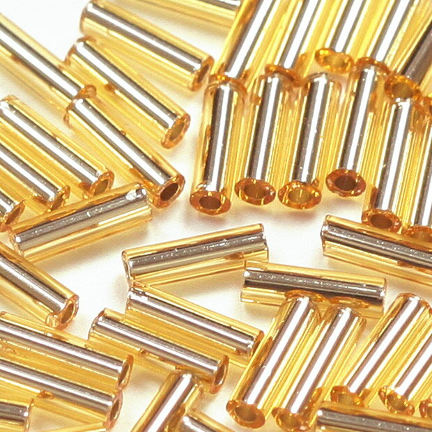 【 サイズ(約) 】 6mm(穴径1mm)【 入り数(約) 】 7g(約230粒)【 加工・色名 】 銀メッキ／茶金【 材質 】 ガラス※2023年1月19日（木）より価格を変更しています。グラスビーズ　竹ビーズ　二分竹 銀メッキ col....
