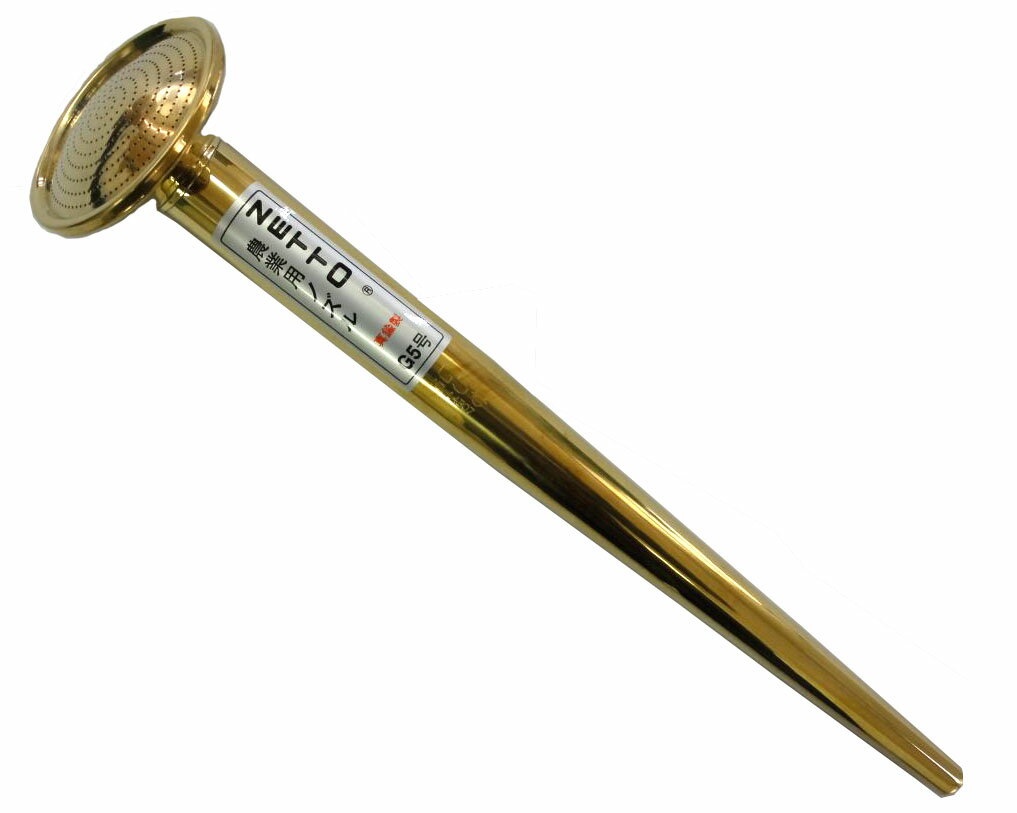 園芸のプロが愛用するホースノズル。 ソフトな散水で植物や土を傷めません。 総真鍮製なのでサビに強く長持ち。 シャワー部：縦80mm　横80mm 穴数: 379穴 最適ホース内径：18mm〜25mm ＊）一般家庭用水道では水圧不足のため使用で...