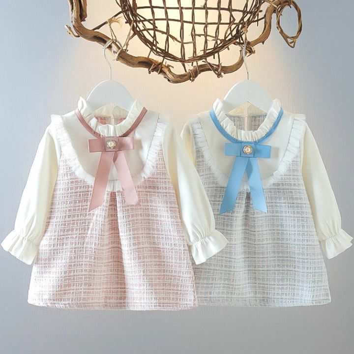 商品内容：子供服 素材：ポリエステル カラー：ピンク、ブルー サイズ：80、90、100、110 生産国：中国 【注意事項】 ※海外製品の為、実寸が多少異なる商品も御座います。 1、PC環境・光の具合により、色や素材のイメージが写真と若干異...