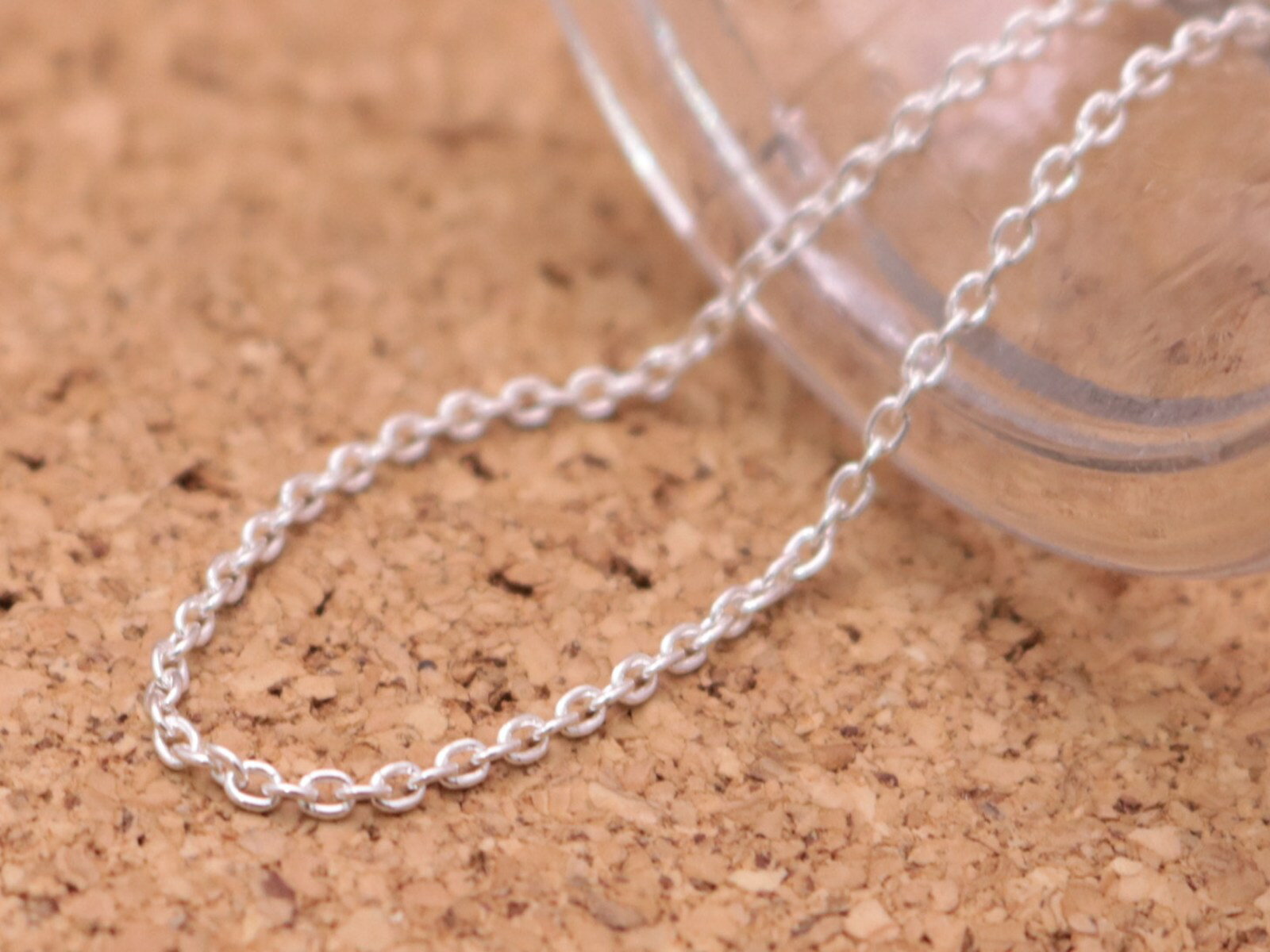 ・・・・・・・・・・・・・・・・・・・・・・・・・・・・・・・ 【あづきチェーン・60cm】 　チェーン幅：　約1．2mm 　留め具の形状：　引き輪型 ▽▲材質：シルバー925▲▽ ・・・・・・・・・・・・・・・・・・・・・・・・・・・・・...