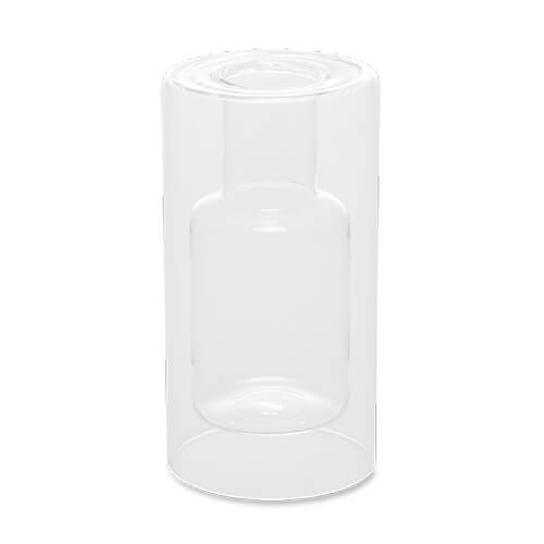 ※image photo 規格: φ 8 H 15(内部 H13) 口径サイズ：φ3.5 ガラス 容量：245cc 原産国:中国 品番:22651 備考: ・シンプルな個性が光るフラワーベース。 ・クリアの円柱の中にうっすらと個性的なフォル...