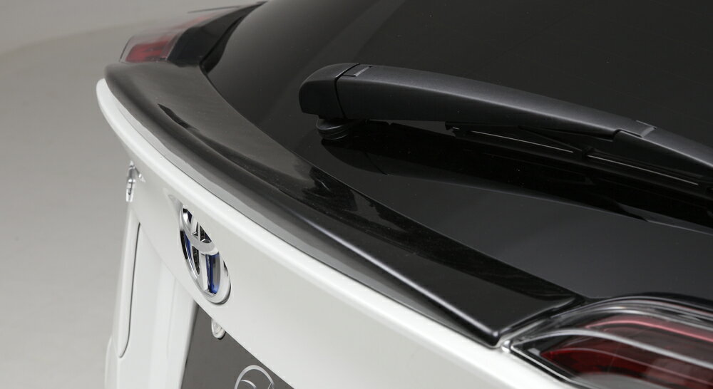 【メーカー名】LX-MODE/LXモード【適合車種】トヨタ　C-HR【年式/型式】2015.11 〜 2020.07/ZYX10 NGX50/全グレード【商品名】LXカーボン　リアスポイラーガーニッシュ【セット内容】-【塗装/未塗装】ウエッ...