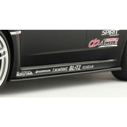 【メーカー名】VARIS/バリス【適合車種】スバル　インプレッサ【年式/型式】GVB/Sti【商品名】サイドアンダーボード【セット内容】-【塗装/未塗装】-【カラー】-【素材】カーボン【特記事項】純正サイドスカートの下部に取付可。GRBイン...