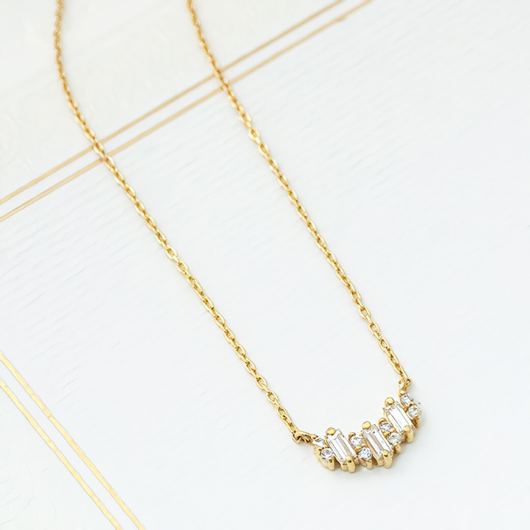 Details 材質/サイズ K18イエローゴールド　　在庫限り 天然ダイヤモンド　0.2ct チェーン　全長40cm(オプションで変更可能)/チェーン幅0.9mm 納期 即納　在庫限り お取扱い 使用後は専用のクロスで優しく拭くようにして...