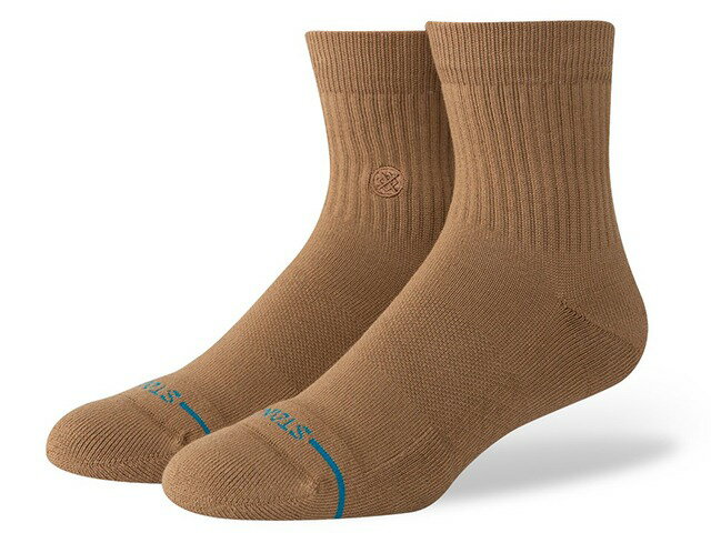 上質のコームドコットンを使用し、通気性が良く、柔らかで滑らかな肌触りを実現。 ダメージを受けやすい踵とつま先部分には、強化加工が施され、深いヒールポケットと伸縮性のあるアーチサポートが、足のラインを優しく包み込み極上のフィット感を生み出して...