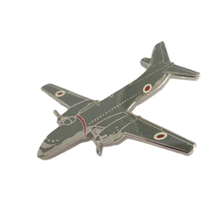 ※この商品は限定入荷品です。在庫限りとなりますのでご了承ください。 ※モニターにより、色の見え方が実際の商品と異なる場合がございます。サイズ（全長）：3.0cm タイタック式留金付