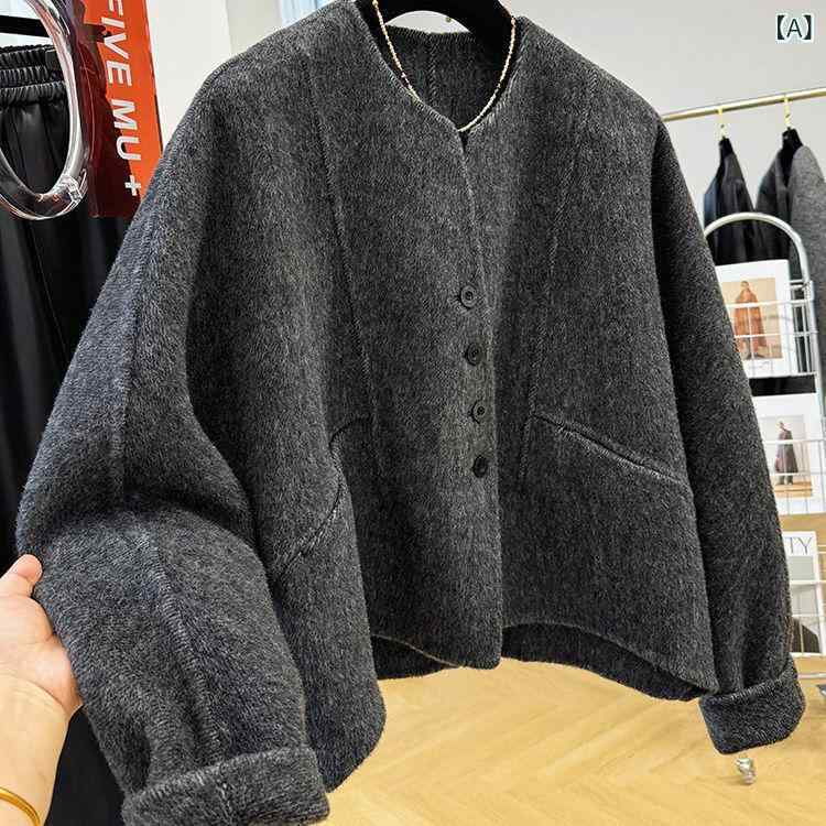 秋冬の 女性 向けの 高級 韓国 ラウンドネックウールコート、 プルアップショートファッションウールコート商品番号: 8896主な生地構成: ポリエステル(ポリエステル繊維)主な生地構成 2: ポリエステル(ポリエステル繊維)衣服の長さ: ...