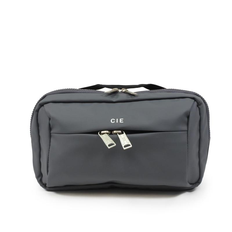 CIE スリングバッグLEAP SLING BAG - Sメンズ、レディース本体前面素材はINVISTA社に依頼し開発したオリジナルマテリアルCORDURA POLYCARBONATEを使用しています。 CORDURA POLYCARBON...