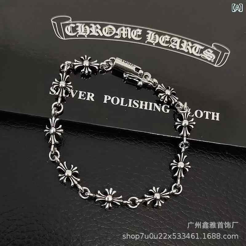 Ch クロ クロの 十字の 花に ダイヤモンドの ブレスレットを 入れます。材質: 銅販売シリアルナンバー: K0088スタイル: 男女共通,レトロスタイリング: アルファベット/数字/文字贈答を適用する場合: その他貨物番号: K0088...