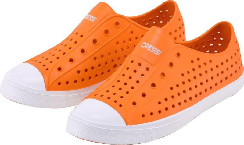 CRESSI アクアシューズ キッズサイズ [ PULPY ] ソフトなエラスティック素材 軽量 素足で着用可能 【正規品】軽量で、柔らかな素材のシューズ上部がクローズドタイプで着脱しやすくフィット感あり通気性が良く、つま先は補強ありビーチ...