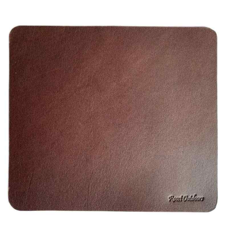 Roost Outdoors 厚手の本革マウスパッド レザーマウスパッド●厚手の牛革(2.5mm)を贅沢に使ったマウスパッド。表面に薄手の革を張った製品と異なりしっかりとした厚みのあるレザーそのままのマウスパッドです。●2.5mmと非常に厚...