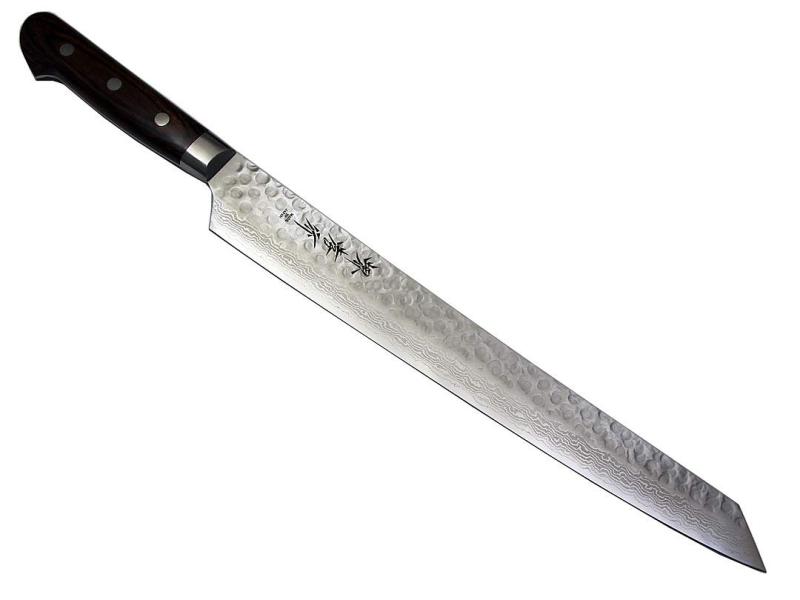 堺孝行 V金10号割込 ダマスカス17層鎚目 切付柳刃300斬新なデザインが人気刃長300mmのダマスカス切付柳刃両刃です。17層ステンレスダマスカス鋼の間に、錆びにくく切れ味のよい『V金10号特殊鋼』を挟み込み、 鎚目模様を付けた人気の包...