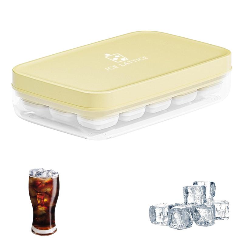 BEAUTY PLAYER 製氷皿 蓋付き シリコン アイストレー 製氷器 四角の氷 水筒 氷 取出しやすい 氷 作る 容器 小さい氷 ゼリー飲料 果物 ビール 家庭用BEAUTY PLAYER 製氷皿 蓋付き シリコン アイストレー 製氷...