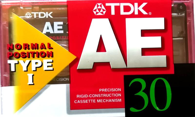 TDK カセットテープ AE 30分 AE-30Fいい音設計いい音で録音、新開発音楽用テープ超音波融着で安心、耐衝撃設計ハーフ