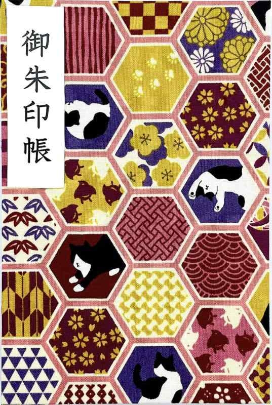 【ハチワレ猫ちゃん】大判サイズ 御朱印帳・蛇腹タイプ・12山24頁(片面使い)／24山48頁(両面使い)・和柄【サイズ】18cm×12cmの大判サイズ・蛇腹タイプの御朱印帳【仕様】書き置き御朱印・御城印もそのまま貼れる大判サイズで使い勝手も...