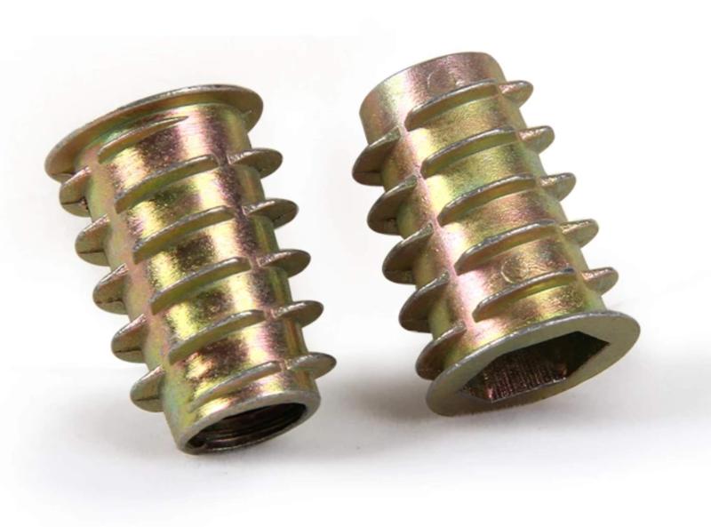 heizi 鬼目ナット インサートナット ねじ込み M10 六角ナット つば付き Dタイプ木製の机や椅子などを製作する際に欠かせない、鬼目ナット（木工用埋め込みナット）20個セットです。M10×20mm、つば付き（Dタイプ）になります。つば...