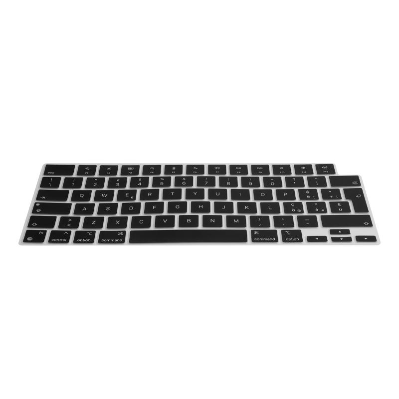 kwmobile シリコン キーボード保護 Apple Macbook Air 13 M4 2025 A3240対応 QWERTY (イタリア語用) 黒色 対応汚れと戦おう：キーボード保護カバーは指紋や汚れなどを防ぐだけでなく、タイピングの...