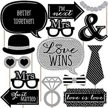 【中古】【輸入品・未使用】Mrs. & Mrs. - Silver - Lesbian Wedding LGBTQ Photo Booth Props Kit - 20 Count【メーカー名】Big Dot of Happiness%カン...