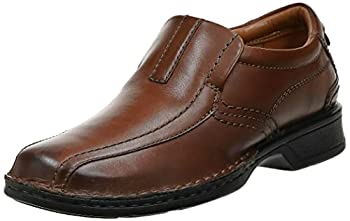 【中古】【輸入品・未使用】Clarks Men's Escalade Step Slip-on Loafer- Brown Leather 13 D(M) US【メーカー名】【メーカー型番】26113919【ブランド名】Clarks(クラー...