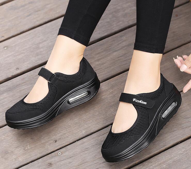 ナースシューズ ウォーキングシューズ 厚底 レディース 介護シューズ マージックテープ リハビリ靴 エアクッション付き 幅広 安全靴 疲れにくい 外反母趾 船型底 高齢者 介護 敬老日 親孝行 22.5cm-26.5cm 屈曲性・クッション...