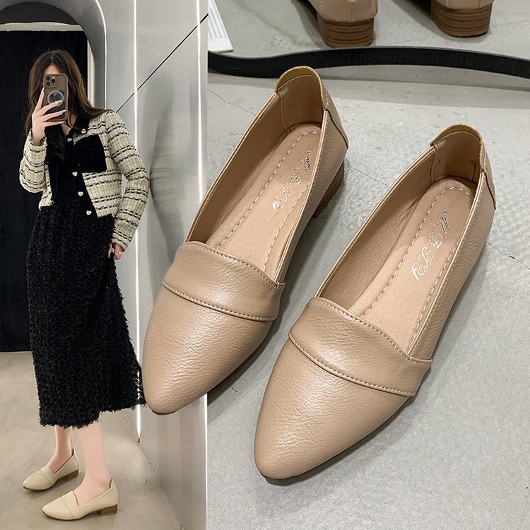 spec商品内容 サンダル　スリッパサイズ 22.5cm-25.0cm生産国 made in chinaヒール2.5CM在庫 当店では複数店舗で在庫を共有するシステムとなっております。そのため、ご注文後に商品が品切れとなっている場合がござい...