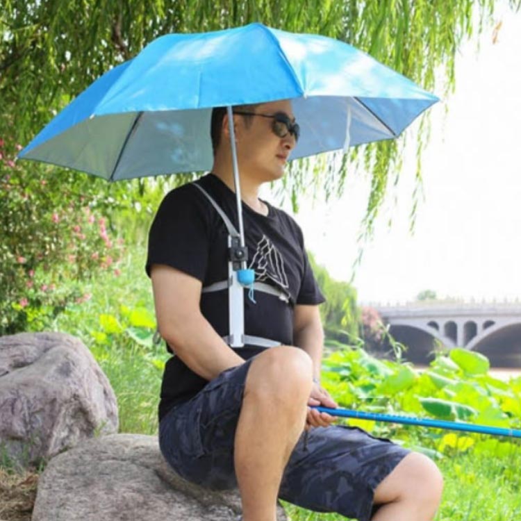 両手を解放する♪身につける手ぶら傘ホルダー。強風でも安心♪ズレにくく安定感抜群！雨の日も風の日も日差しが強い日も、両手が自由になる身につける傘ホルダー。コンパクトなサイズ感で使わない時はバッグに入れて持ち運びが簡単、保管が簡単です。雨天時だ...