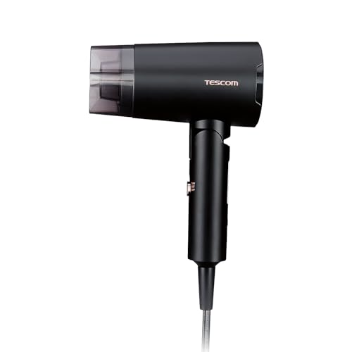 Black/-/TD565A-K・パッケージ個数:1・海外でもマイナスイオンで髪まとまる持ち運びしやすいコンパクトドライヤー・地域の電圧に合わせて、コインで簡単にAC 100-120V⇔200-240Vと切替えられます。また、従来機種より風...