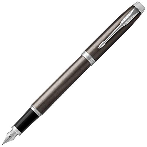 万年筆ダークエスプレッソCT/153mm×10mm/1975603・Color:ダークエスプレッソCTStyle:万年筆・パッケージ個数:1・・英国王室御用達を戴くPARKER。パーカーは「専門的な知識」「革新性」「クラフトマンシップ」に基...