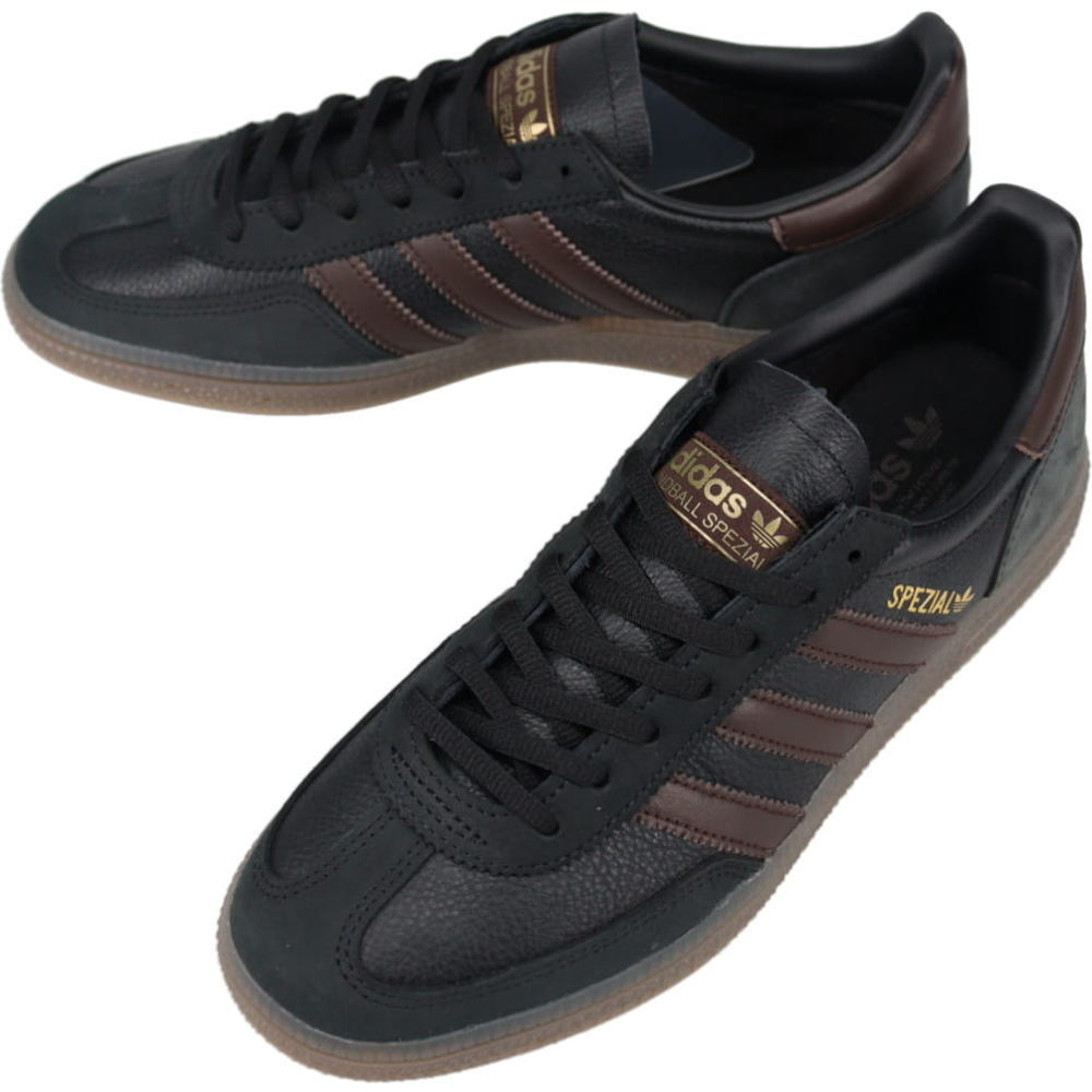 【商品説明】 　新鮮なデザインディテールが施されたクラシックでレトロなシューズ。 　ハンドボール スペツィアル シューズは昔ながらのクラシック。 　元々はハンドボールのエリート選手向けにデザインされていたシューズだが、今やそのルーツを超え、...
